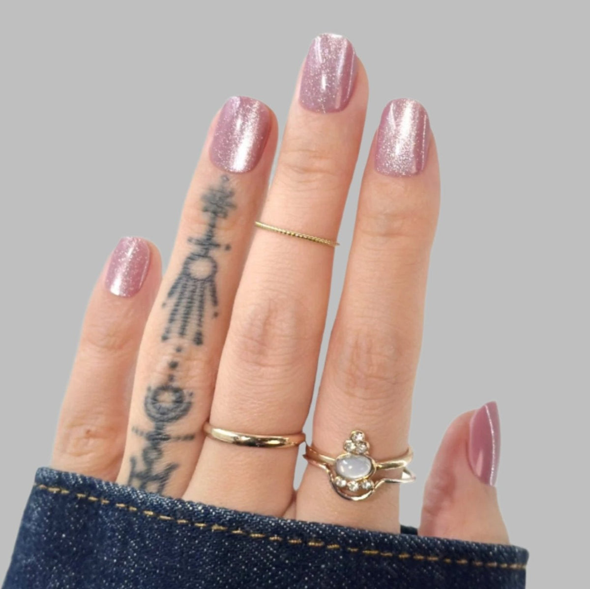 Ellie Vincy Press on Nails-Sweet Heart French Tip | Medium Square ...