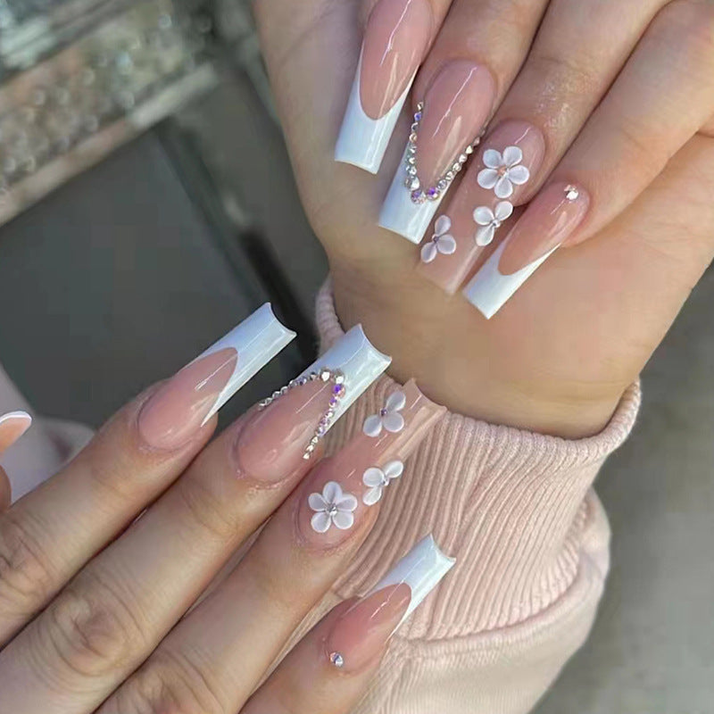 Ellie Vincy Nails | Discover Effortless Glamour with Ellie Vincy Nails